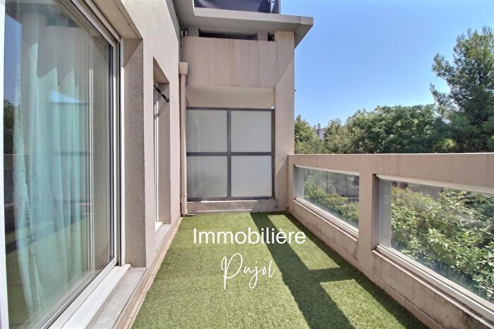 Appartement 3 pièces à louer à Marseille 10ème, Saint-Tronc