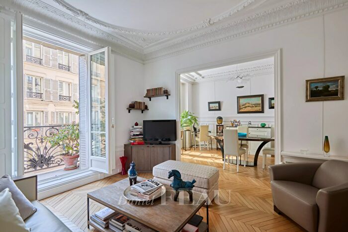 Appartement à vendre - Paris e , Champ de Mars - 4 pièces - 2 chambres