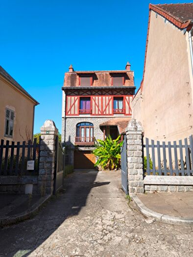La Celle-Dunoise - Maison 8 pièces à vendre