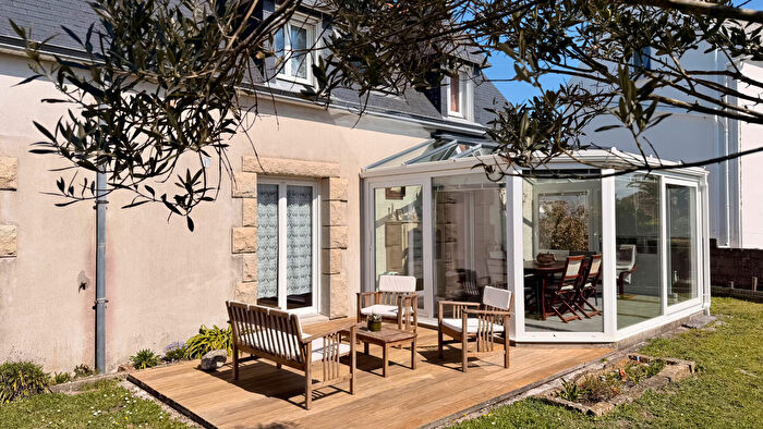 Maison à vendre - Plouhinec - 4 pièces - 3 chambres