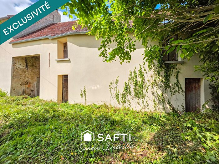 Maison à vendre - Crécy-la-Chapelle - 6 pièces - 4 chambres