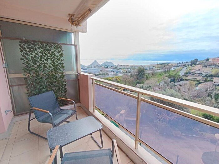 Appartement à louer - Plans, Villeneuve-Loubet - 1 pièce