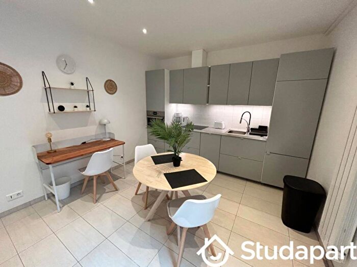 Appartement à louer - Mouton Duvernet, Paris ème arrondissement - 1 pièce