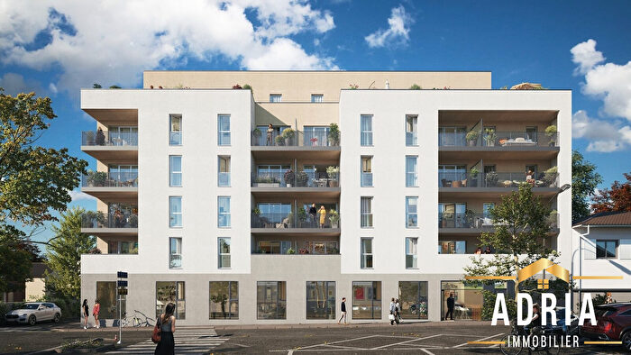 Appartement à vendre - Bourgoin-Jallieu - 4 pièces - 3 chambres