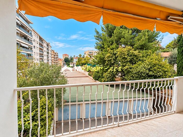 Appartement 4 pièces à vendre à Cannes, Carnot