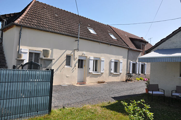 Jaligny-sur-Besbre : Maison 6 pièces à vendre
