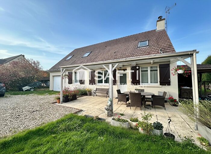 Maison à vendre - Hadancourt-le-Haut-Clocher - 5 pièces - 4 chambres