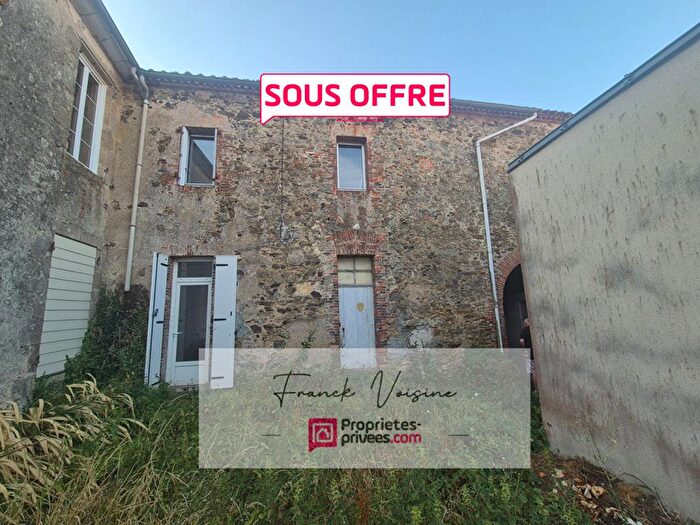 Rochetrejoux - Maison 5 pièces à vendre