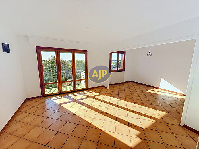 Appartement 3 pièces à louer à Eysines, La Forêt Grand Louis