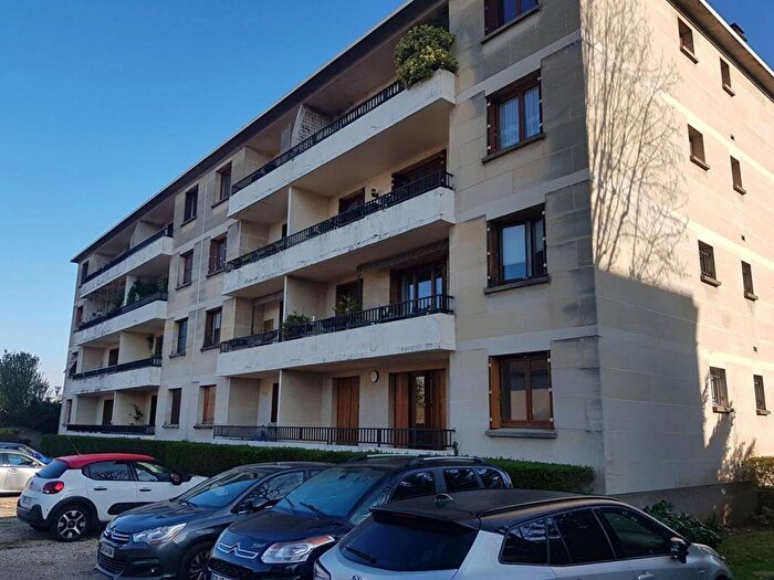 Appartement à louer - Les Blondeaux, LHaÿ-les-Roses - 3 pièces - 2 chambres