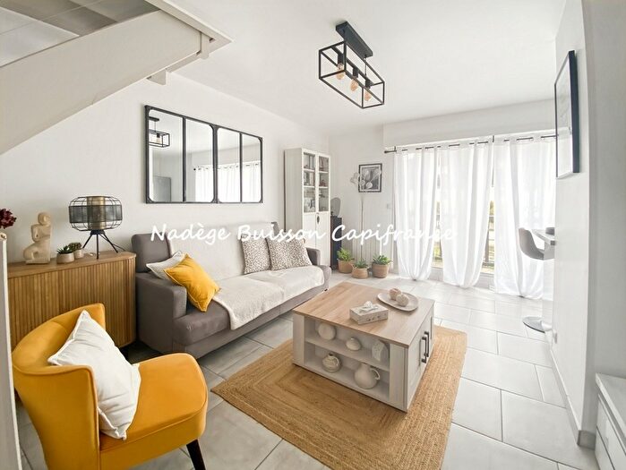 Appartement à vendre - Cabourg, Centre-ville, Clos Pasteur, Cap Cabourg - 3 pièces - 2 chambres