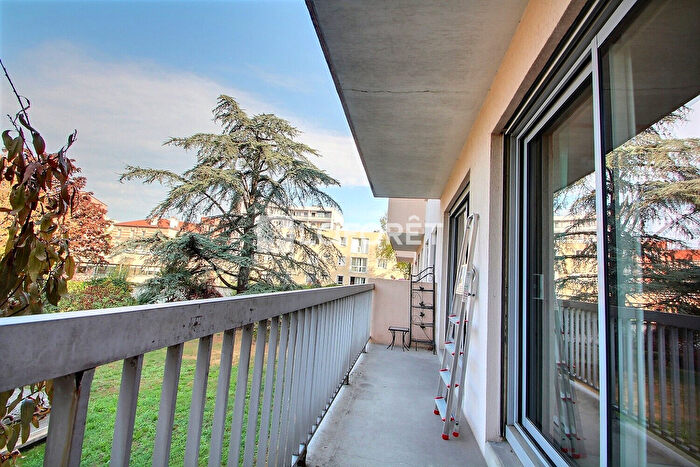 Appartement 3 pièces à vendre à Nanterre, Centre-ville