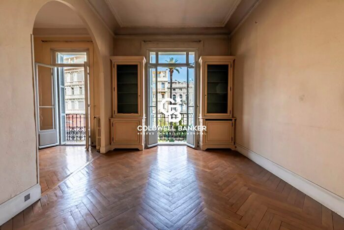 Appartement 3 pièces à vendre à Nice, Carré d'or
