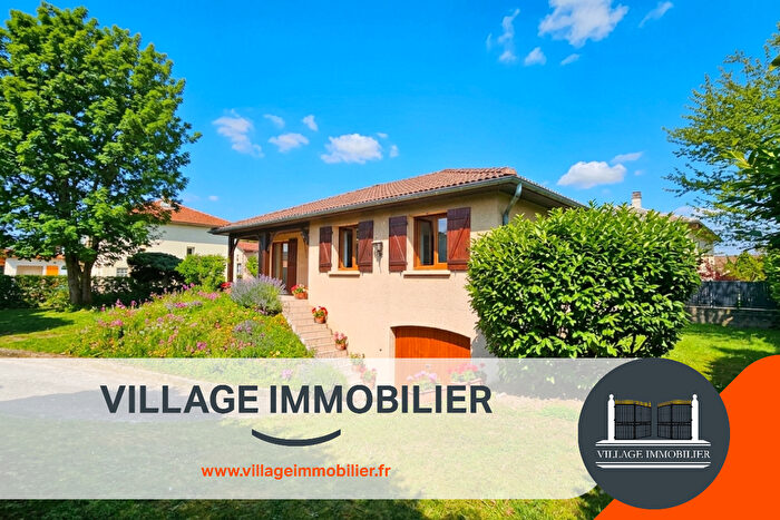 Maison 4 pièces à Saint-Priest, Revaison, à vendre