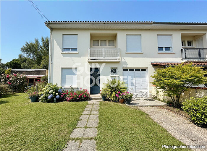 Maison à vendre - Villenave-dOrnon, Chambéry, La Monnaie, Carbonnieux, Trigan - 4 pièces - 3 chambres