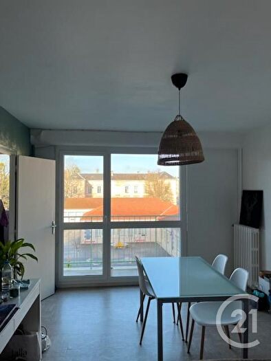 Appartement à louer - Alençon, Coeur de Ville - 1 pièce