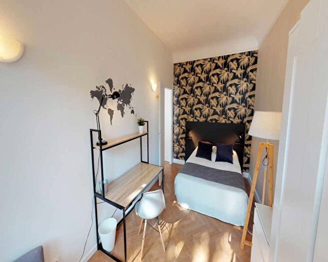 Appartement à louer - Vauban Esquermes, Lille - 5 pièces - 6 chambres