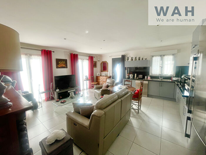 Maison à vendre - Lunel, Abrivado - 4 pièces - 3 chambres
