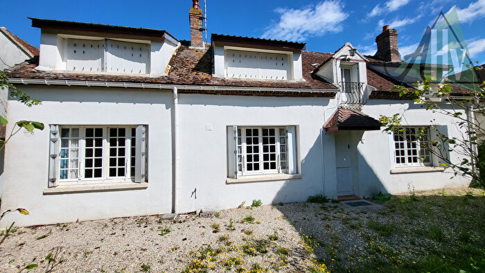 Maison à vendre - Bray-sur-Seine - 5 pièces - 3 chambres