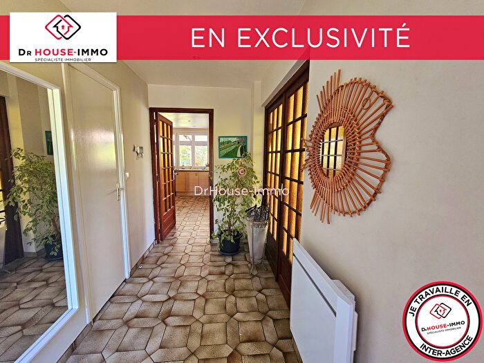 Maison à vendre - Nivelle - 9 pièces - 4 chambres