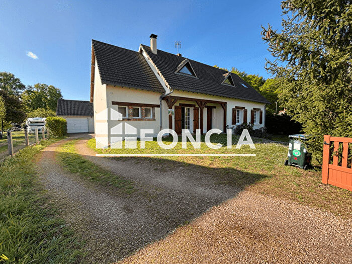 Maison à vendre - Onzain - 8 pièces - 2 chambres