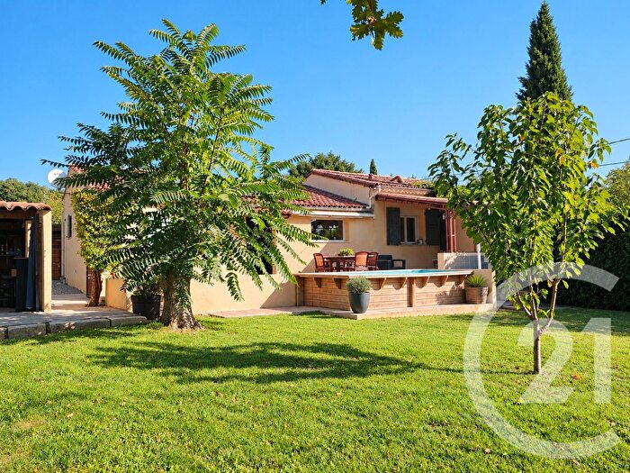 Saint-Étienne-les-Orgues - Maison 4 pièces à vendre