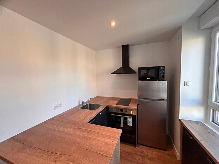 Appartement à louer - Sud, Lagnieu - 2 pièces - 1 chambre