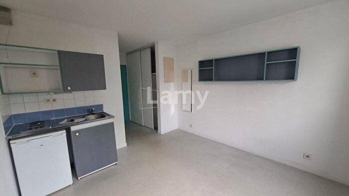 Appartement à louer - Nansouty, Saint Genès, Bordeaux - 1 pièce