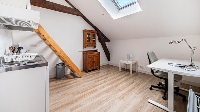 Appartement à louer - Nantes, Centre-ville - 2 pièces - 1 chambre