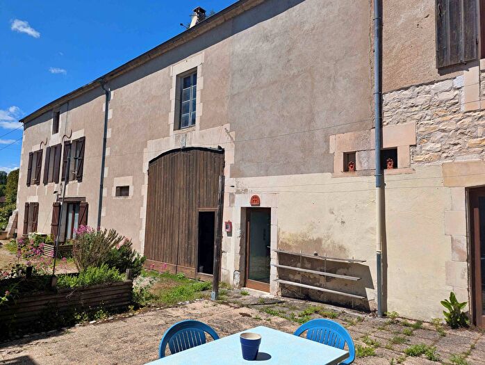 Champs-sur-Yonne - Maison 14 pièces à vendre