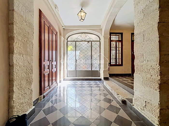 Avignon, Palais des Papes, Zone Piétonne - Appartement 4 pièces à vendre
