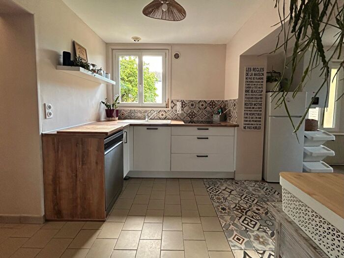 Abbeville, Faubourg de Menchecourt : Maison 6 pièces à vendre