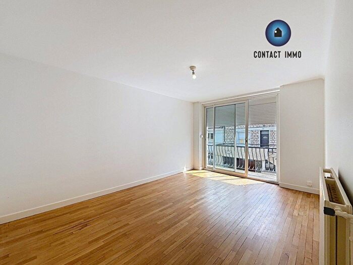 Bouquet, Brive-la-Gaillarde : Maison 4 pièces à louer