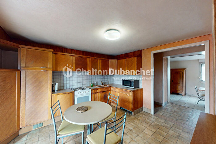 Maison à vendre - Saint-Jean-la-Bussière - 7 pièces - 4 chambres