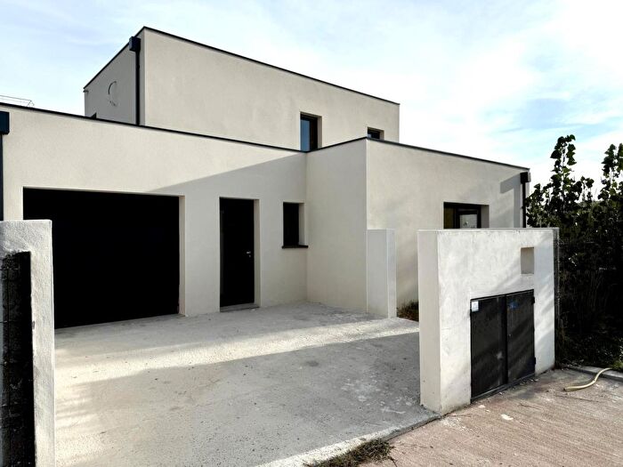 Maison à vendre - Sérignan - 4 pièces - 3 chambres