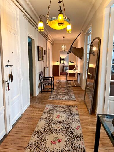 Reims, Centre-ville - Appartement 7 pièces à vendre