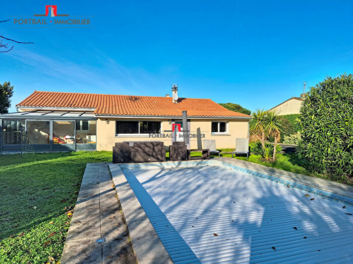 Maison à vendre - Sainte-Eulalie - 5 pièces - 3 chambres