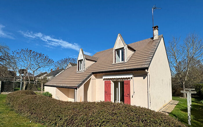 Maison à vendre - Bourges, Centre-ville, Charlet, Lahitolle, Pignoux, Sembat - 6 pièces - 5 chambres