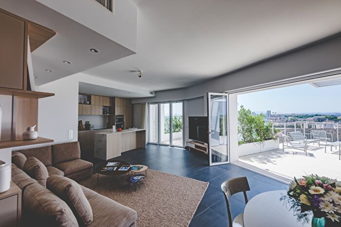 Appartement à louer - Montpellier - 5 pièces - 4 chambres