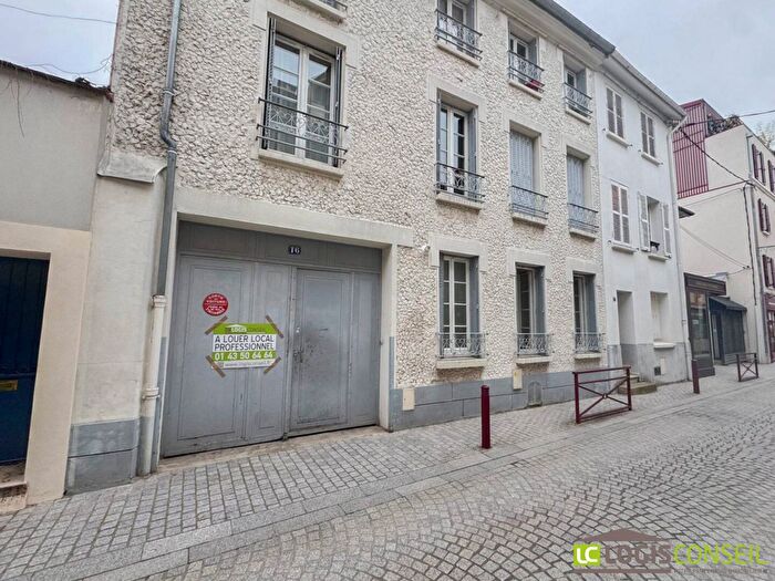 Appartement à louer - Vieux Sceaux-Curie - 2 pièces - 1 chambre