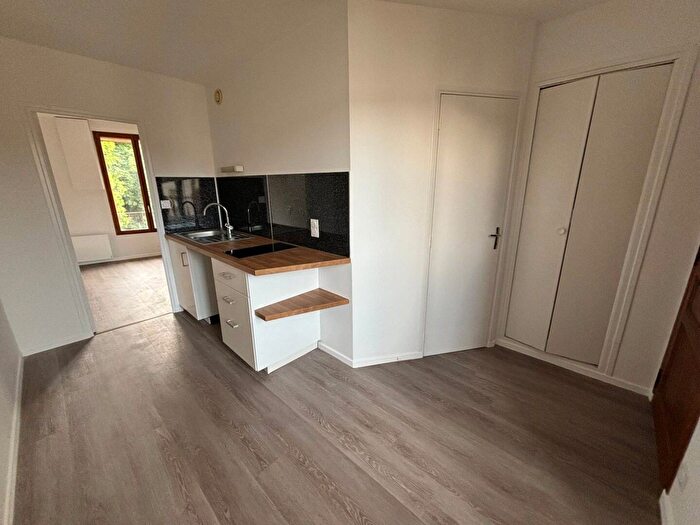 Appartement à louer - Saint Alyre, Clermont-Ferrand - 1 pièce