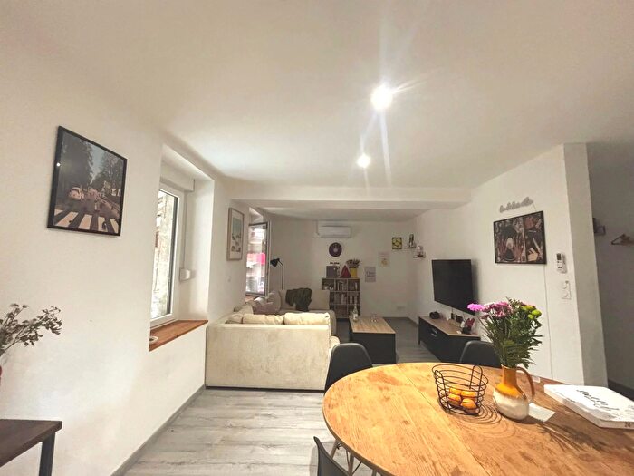 Appartement à louer - Castéra-Verduzan - 3 pièces - 2 chambres