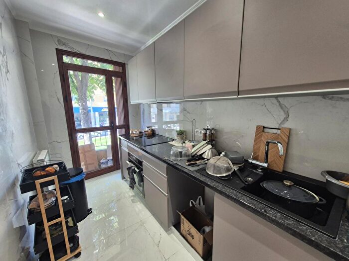 Appartement à vendre - Nice, Saint-Roch - 2 pièces - 1 chambre