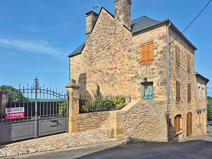 Salignac-Eyvigues : Maison 6 pièces à vendre