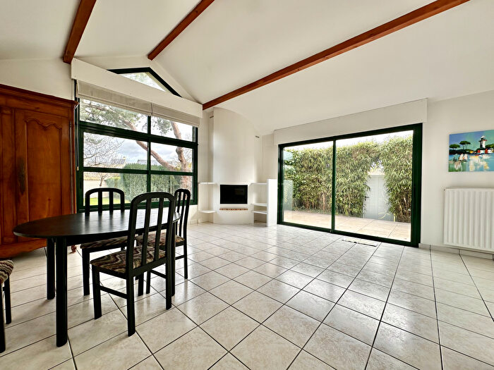 Maison à vendre - Indre - 6 pièces - 4 chambres