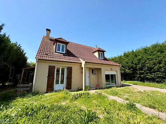 Beauvilliers - Maison 5 pièces à vendre