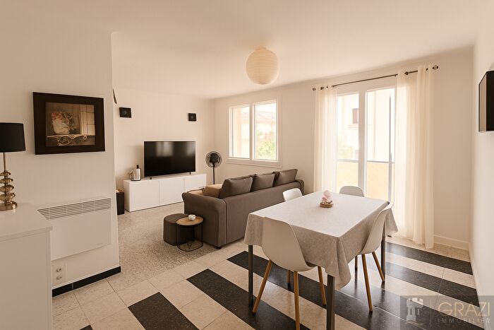 Appartement à vendre - La Seyne-sur-Mer - 3 pièces - 2 chambres