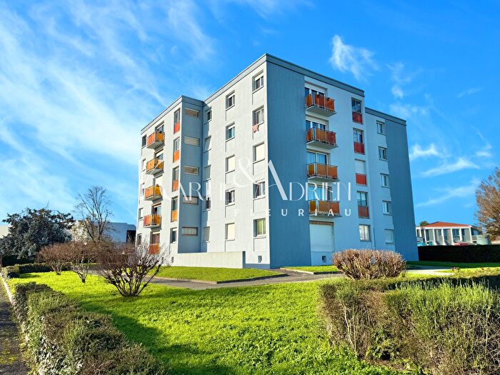 Appartement à vendre - Fontenay-le-Comte, Chamiraud, Grissais, Le Gros Noyer - 3 pièces - 2 chambres