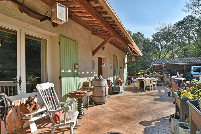 Maison à vendre - Saint-Sébastien-dAigrefeuille - 13 pièces - 7 chambres