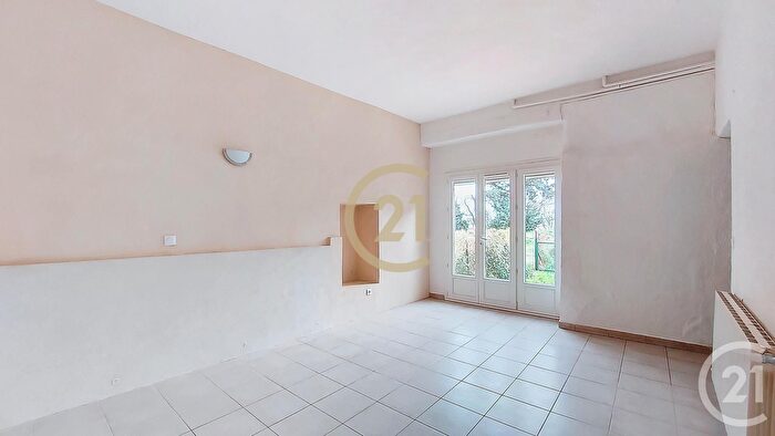 Maison à louer - Théziers - 4 pièces - 2 chambres